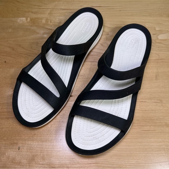 CROCS | Shoes | Crocs Swiftwater Sandal Size 1 | Poshmark